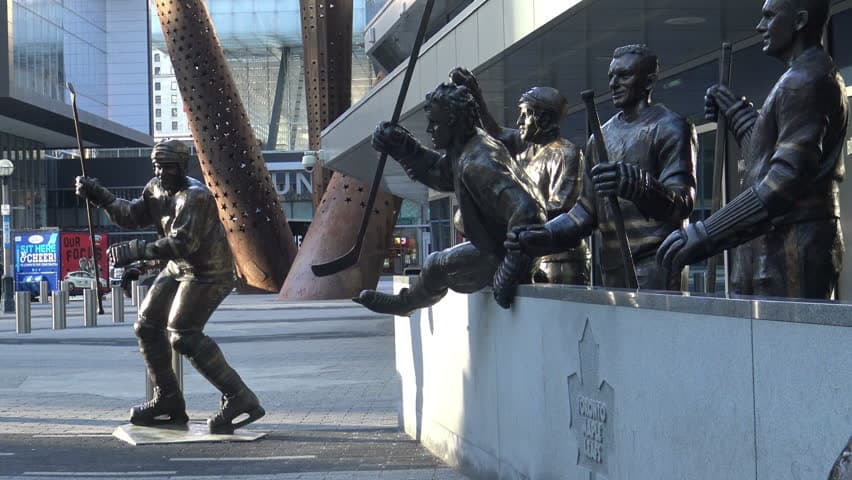 Leafs adding four players to Legends Row outside of the Air Canada Centre